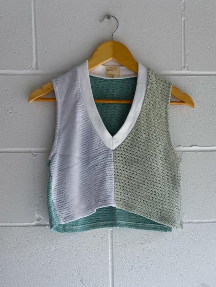 Bruns Vest in Fog Splice – Dusty The Label